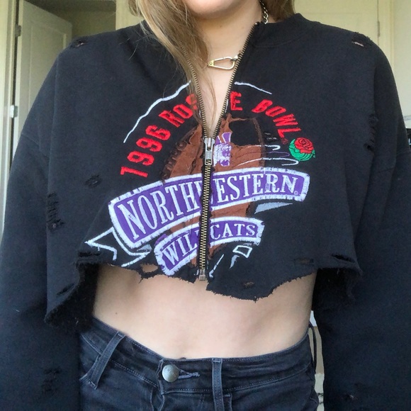 LF | Sweaters | Lf Vintage College Sweatshirt | Poshmark